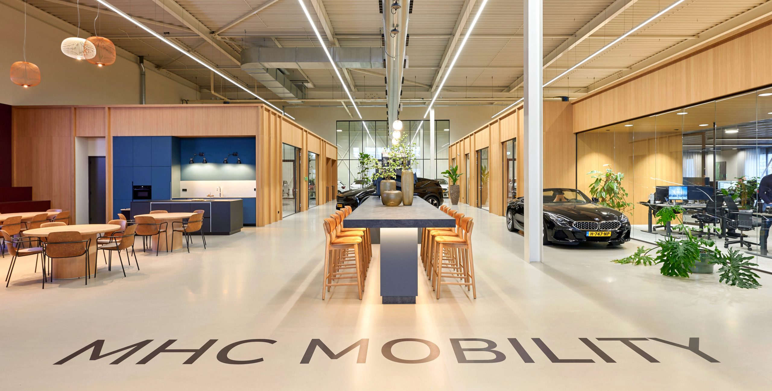 Referentie MHC Mobility Groningen - High-end kantoortransformatie